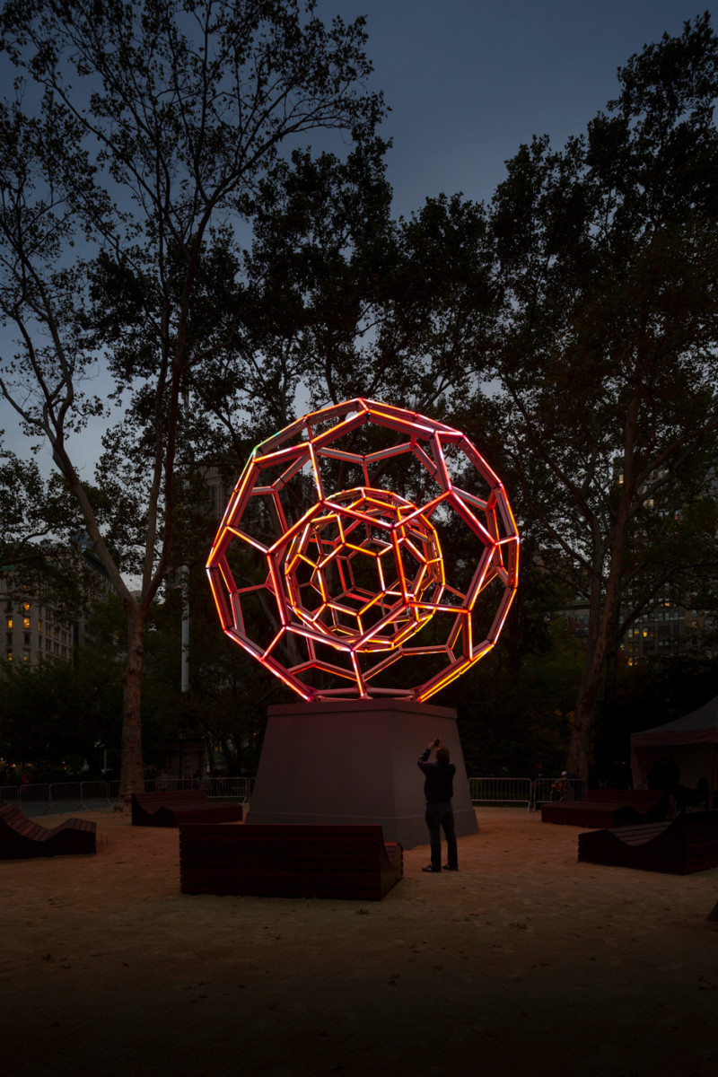 Leo Villareal: BUCKYBALL — Madison Square Park Conservancy